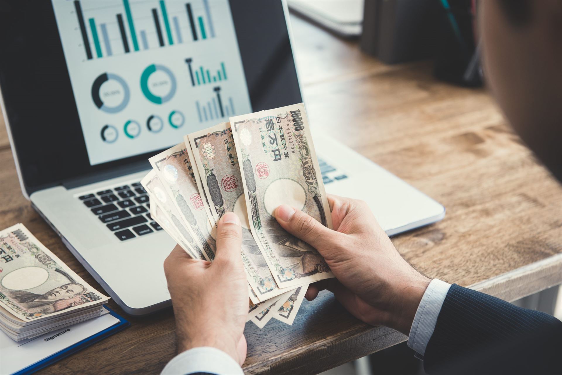 Make Money Fast Just From Simple Surveys Sign Up And Get 2 Dollars